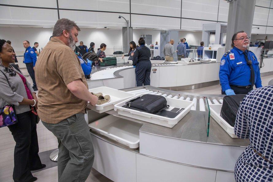 Automated Screening Lanes Program Expands to Terminal E at IAH ... Automated Screening Lanes Program Expands to Terminal E at IAH ...